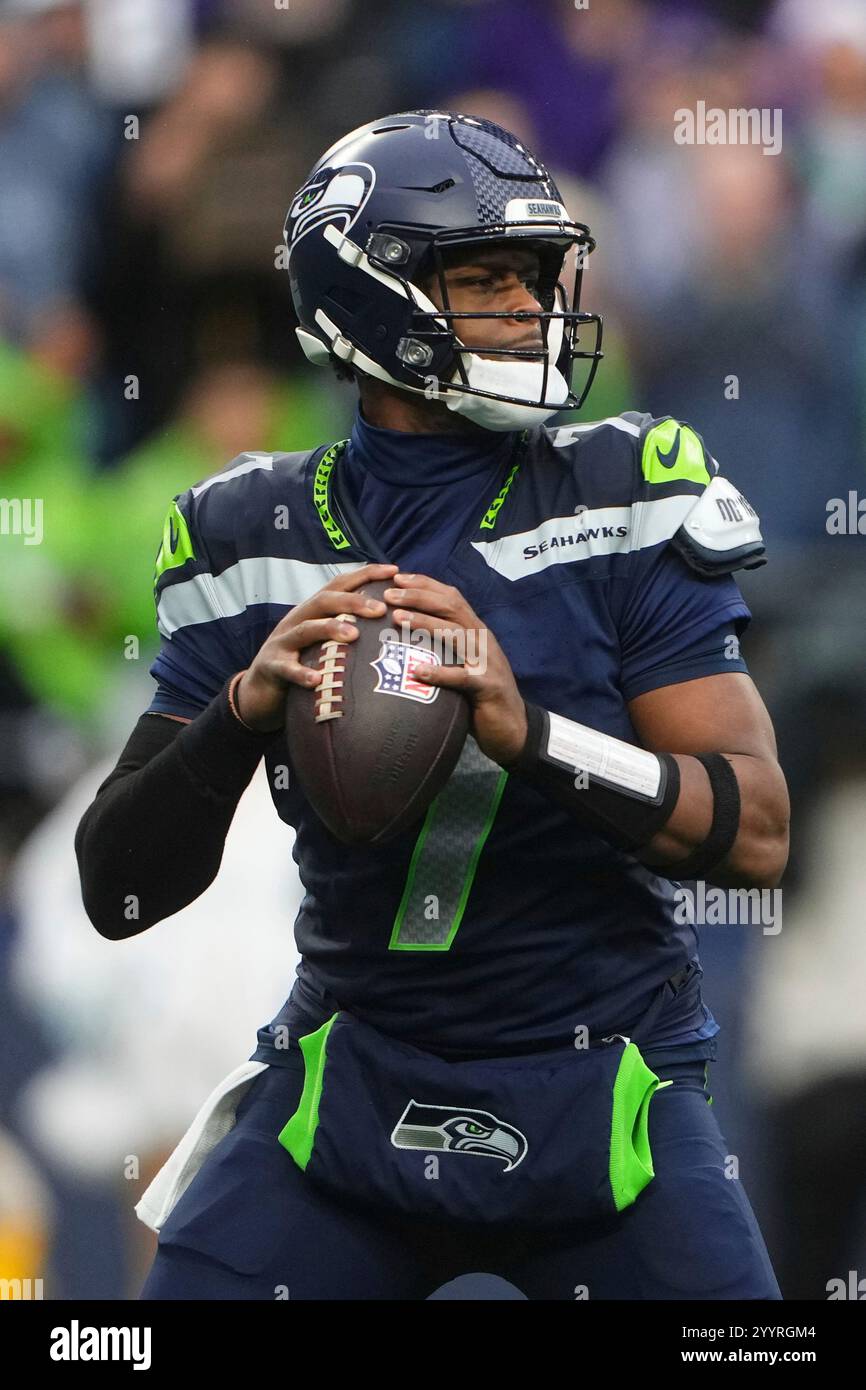 Seattle Seahawks quarterback Geno Smith (7) looks to pass during the ...
