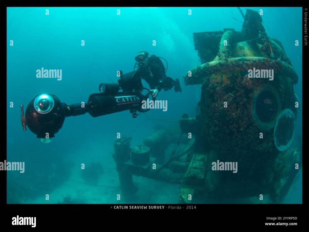 Diver capturing Aquarius Reef Base Stock Photo - Alamy