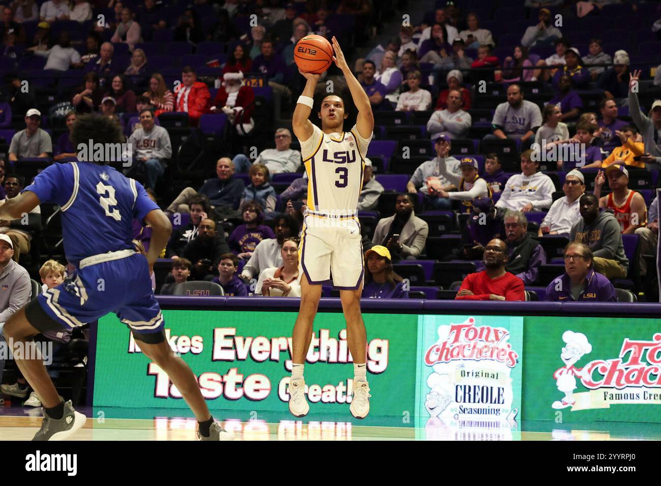 Baton Rouge, United States. 22nd Dec, 2024. LSU Tigers guard Curtis ...