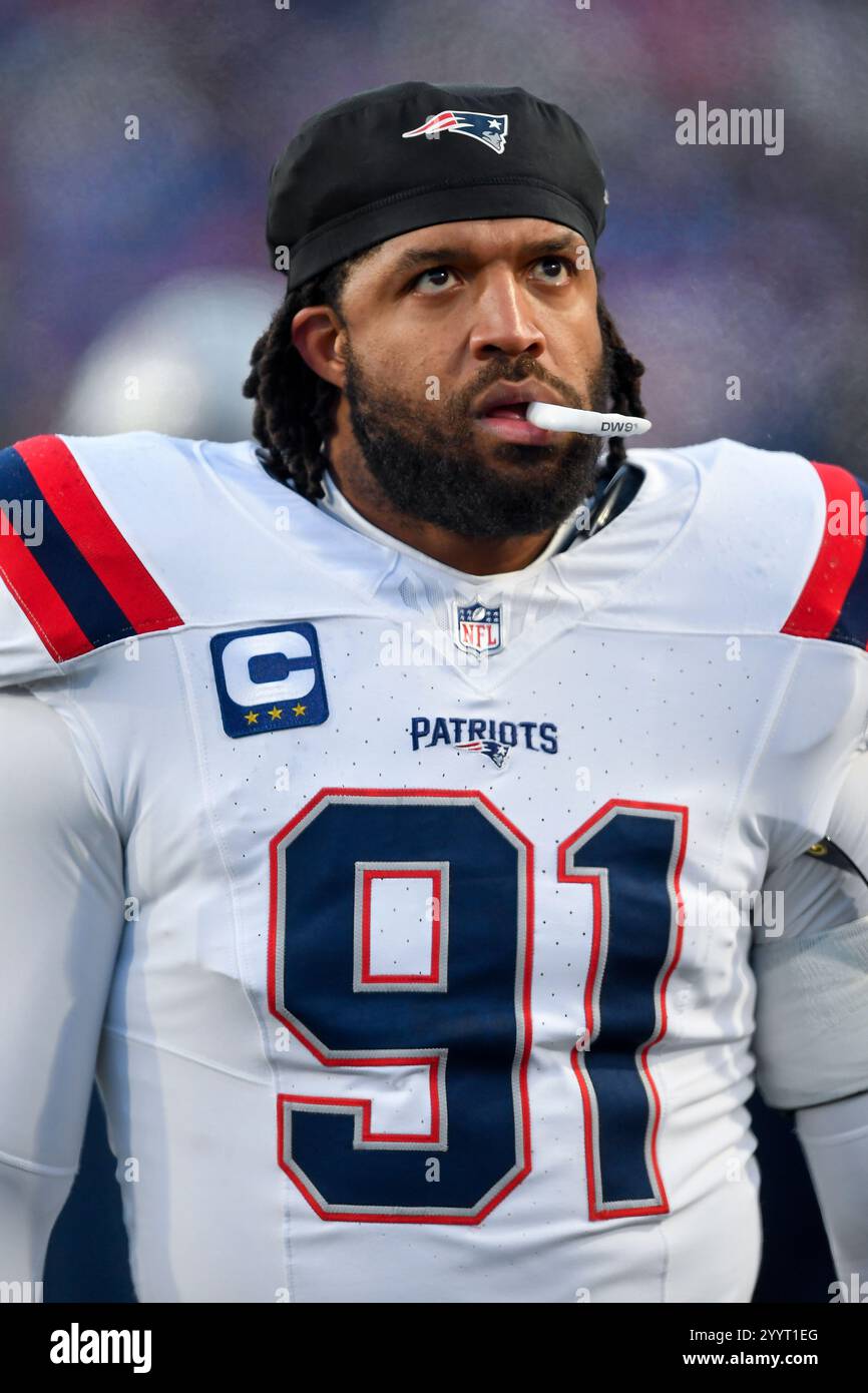 New England Patriots defensive end Deatrich Wise Jr. (91) stands on the ...