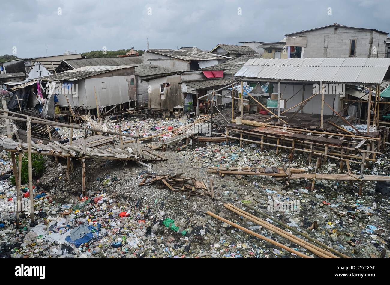 Tangerang, Banten, Indonesia. 22nd Dec, 2024. view of residents houses ...