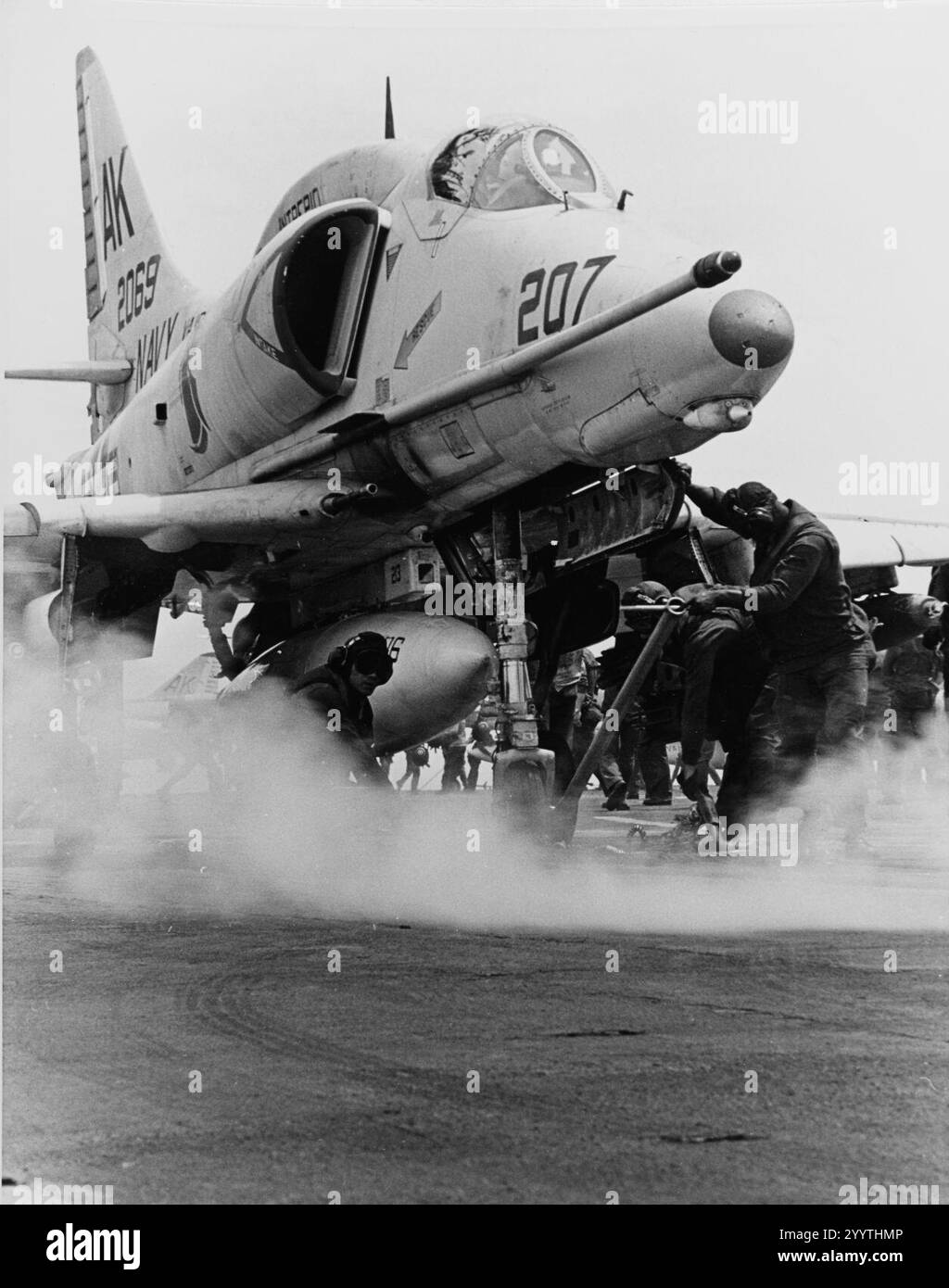 Douglas A-4E Skyhawk of VA-106 aboard USS Intrepid (CVS-11), in ...