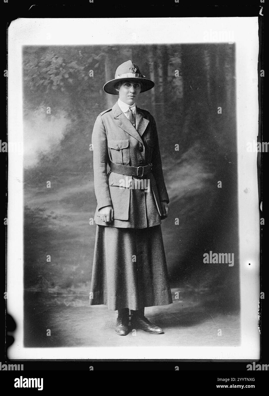 Dr. Barbara Hunt, Director of American Women's Hospital No. 1, Luzancy ...