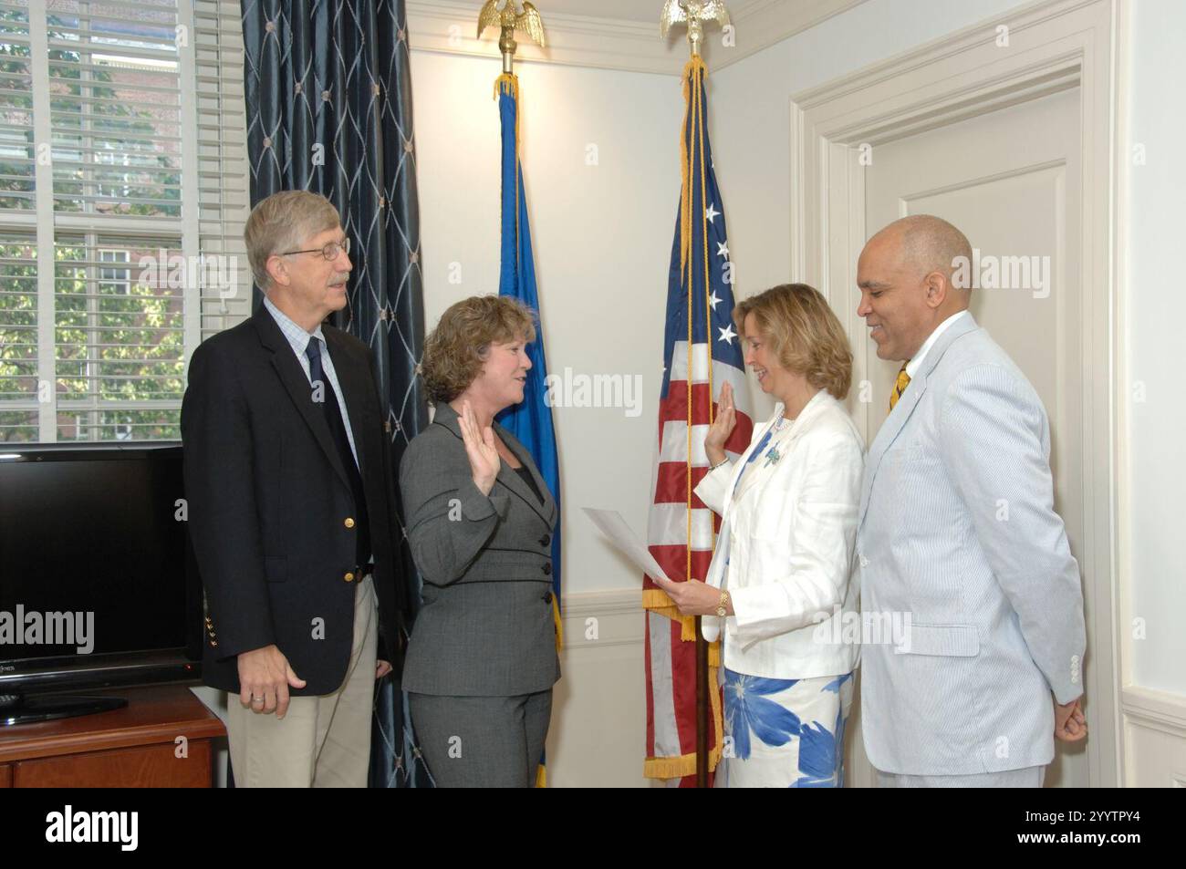Dr. Kathy Hudson sworn in as Deputy Director for Science, Outreach and ...