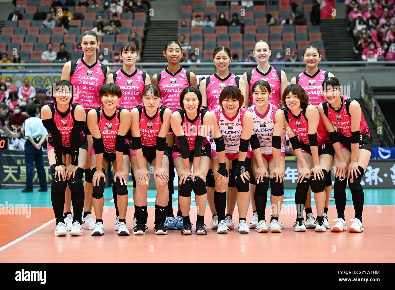 Osaka, Japan. Credit: MATSUO. 21st Dec, 2024. Victorina Himeji team group Volleyball : 2024 All ...