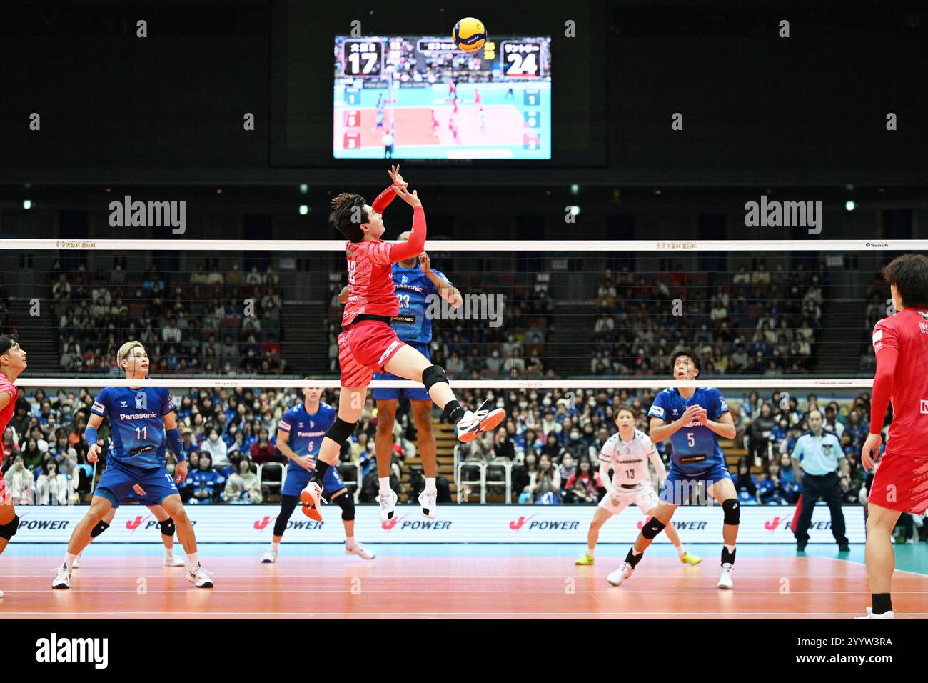 Osaka, Japan. Credit: MATSUO. 22nd Dec, 2024. Ran Takahashi ...