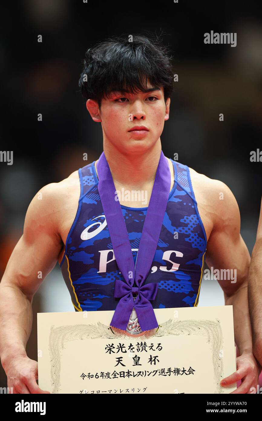 Yoyogi 2nd Gymnasium, Tokyo, Japan. 22nd Dec, 2024. Yu Shiotani ...