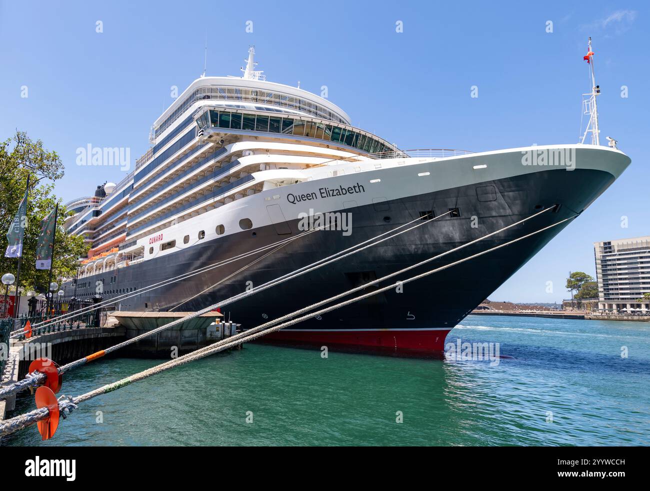 Cunard QUEEN ELIZABETH cruise ship moored at the Overseas passenger ...
