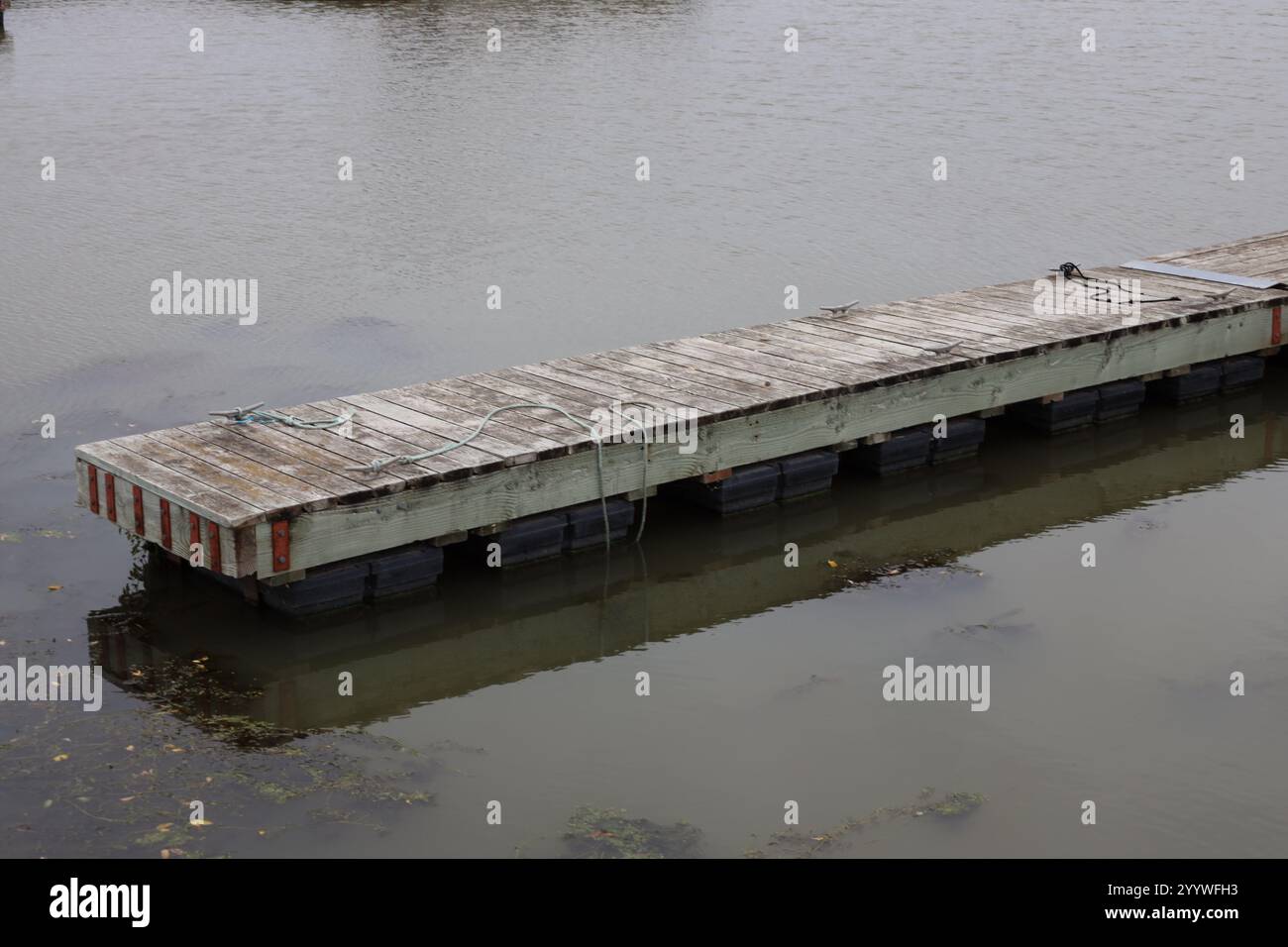 Narrow timber wharf jetty hi-res stock photography and images - Alamy