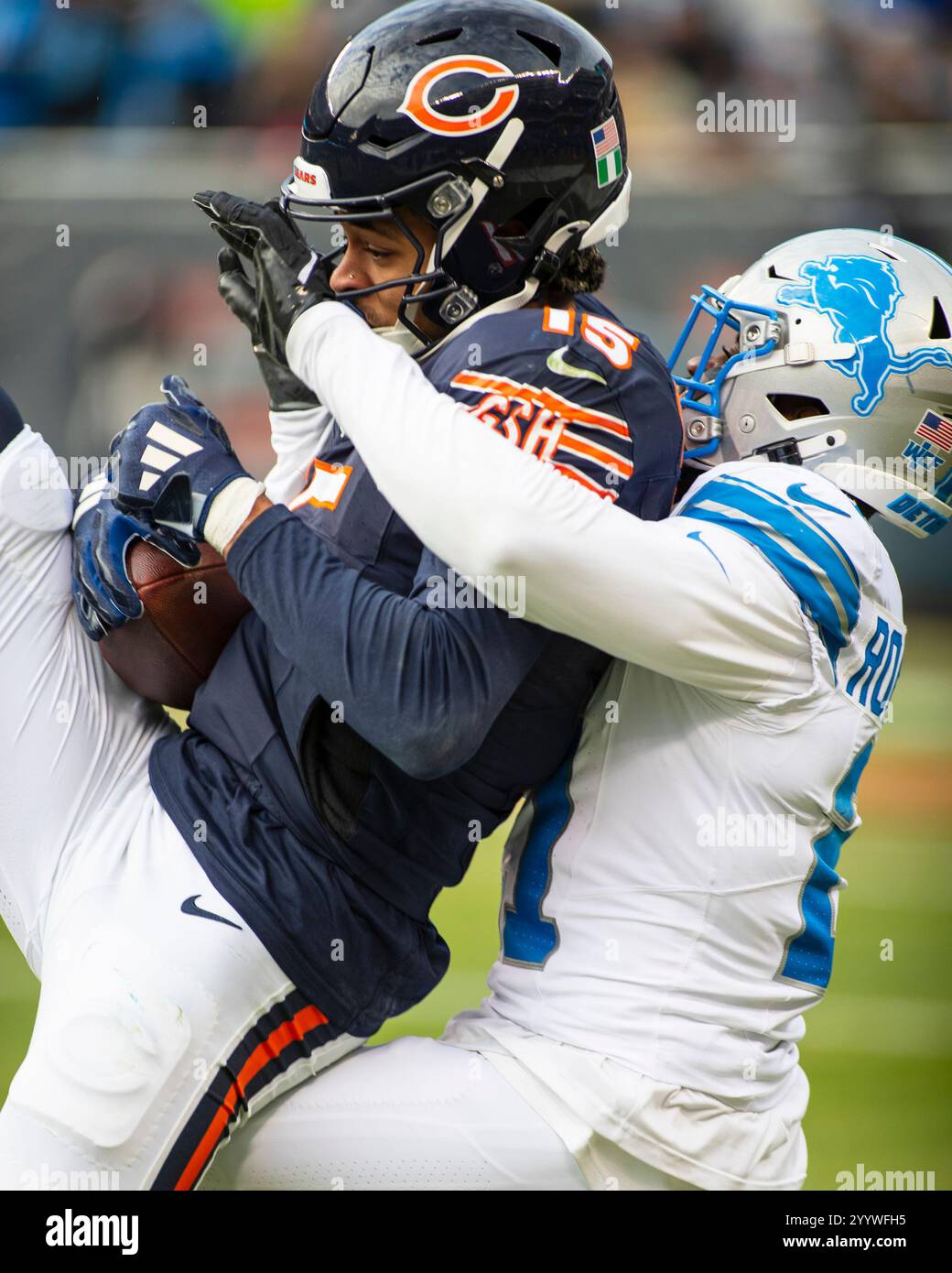 Chicago Bears Rome Odunze (15) catches a 30-yard pass in front of ...