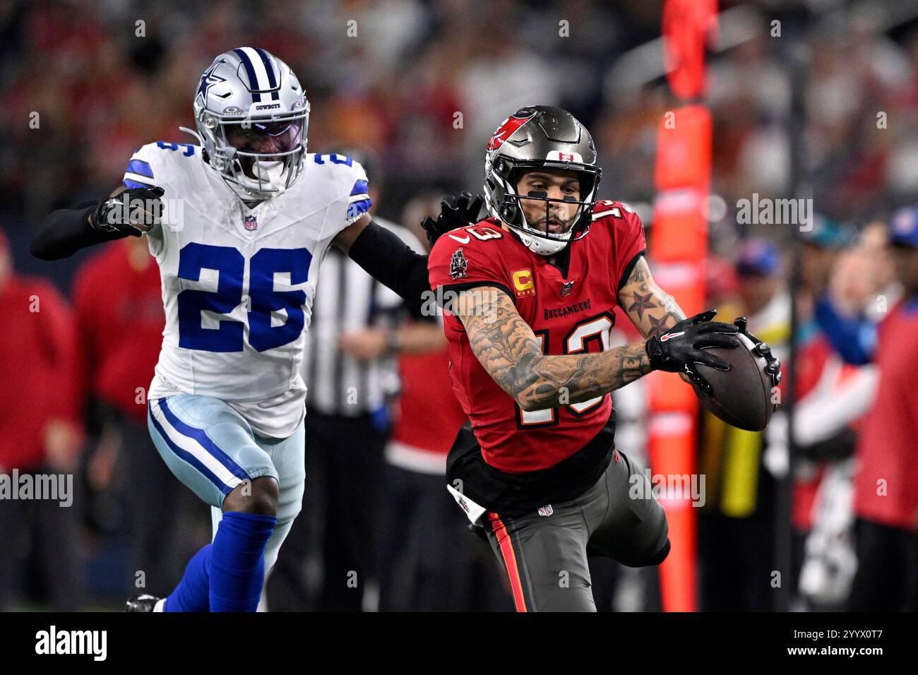 Tampa Bay Buccaneers wide receiver Mike Evans (13) catches a long pass ...