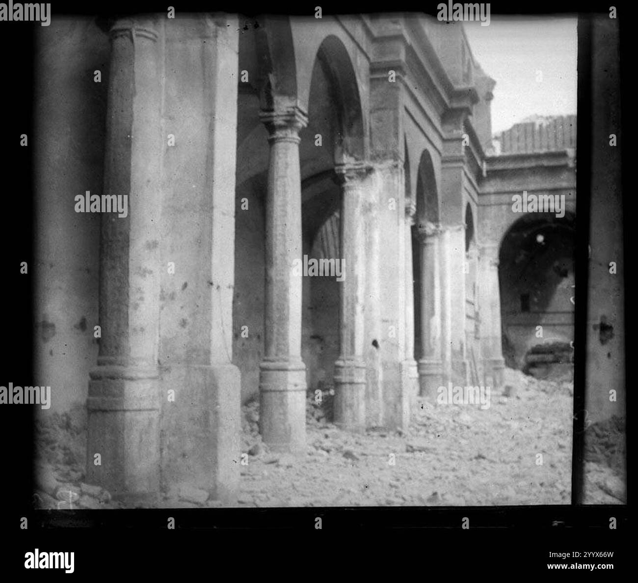 Arcada Black and White Stock Photos & Images - Alamy