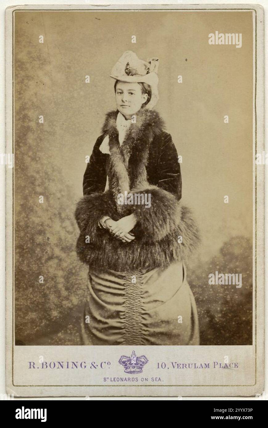 Countess harcourt hi-res stock photography and images - Alamy