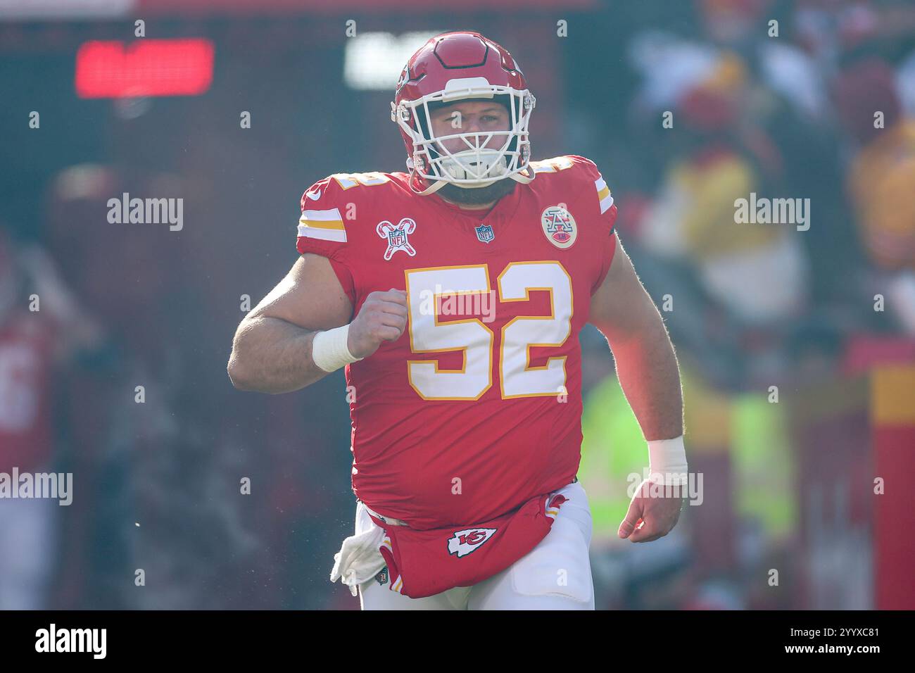 Kansas City, MO, USA. 21st Dec, 2024. Kansas City Chiefs center Creed ...