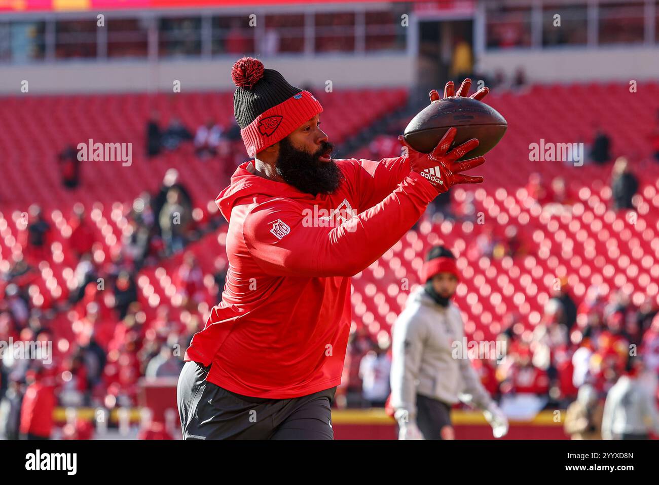 Kansas City, MO, USA. 21st Dec, 2024. Kansas City Chiefs running back ...