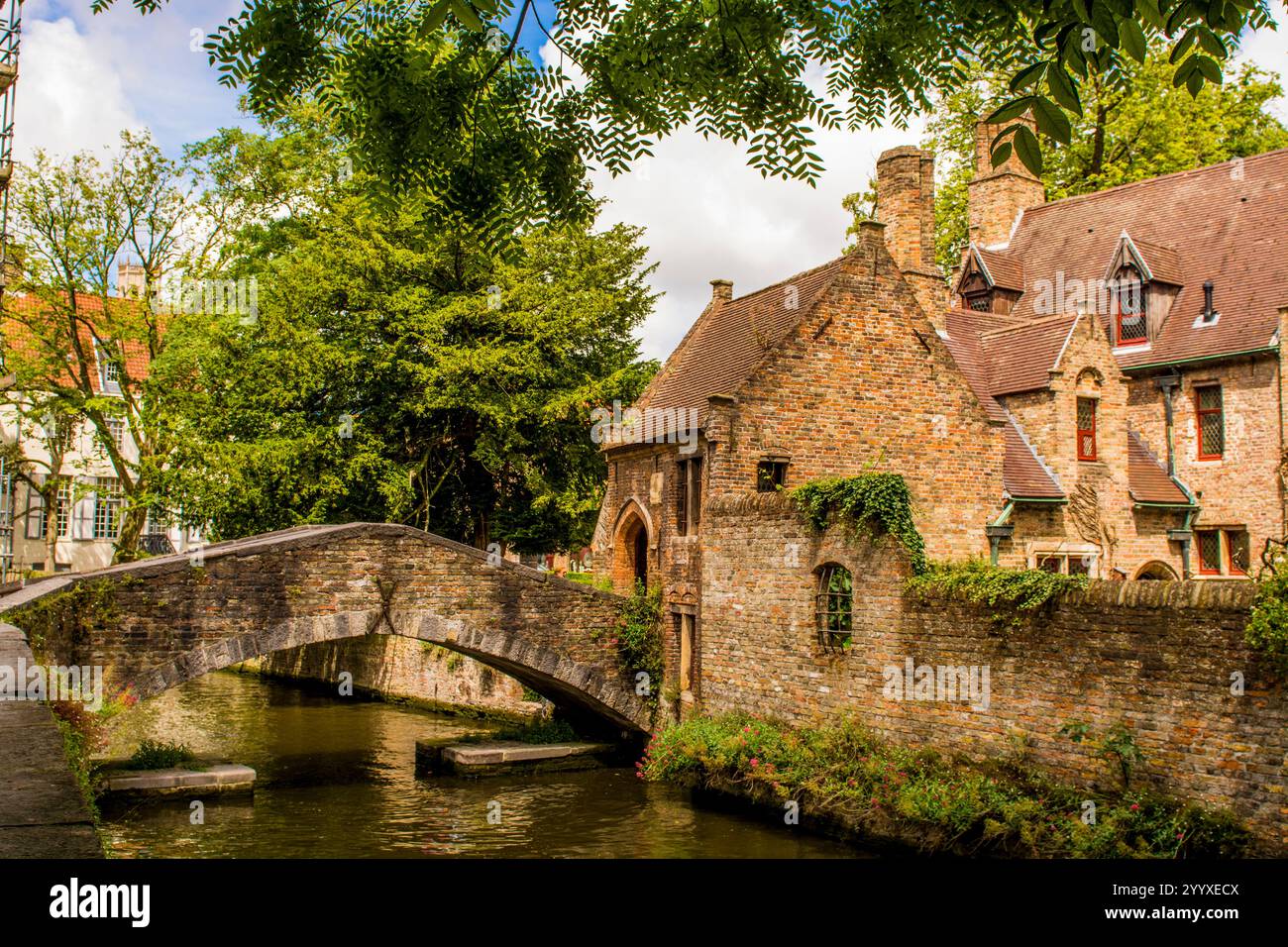 St Bonifacius Bridge, Bruges, West Flanders, Belgium Stock Photo - Alamy