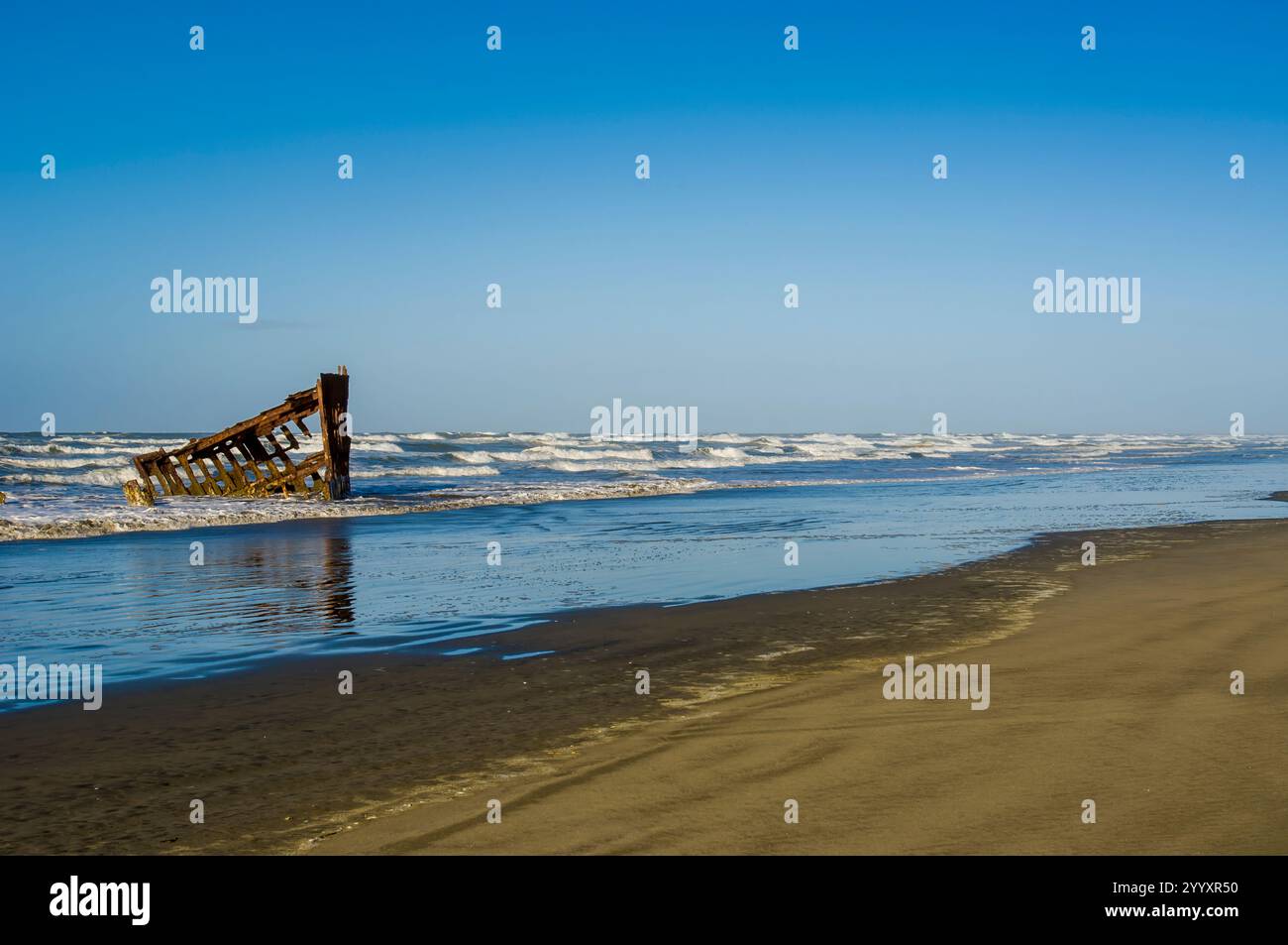 Peter Iredale Shipwreck Fort Stevens State Park Beach, Hammond, Oregon ...
