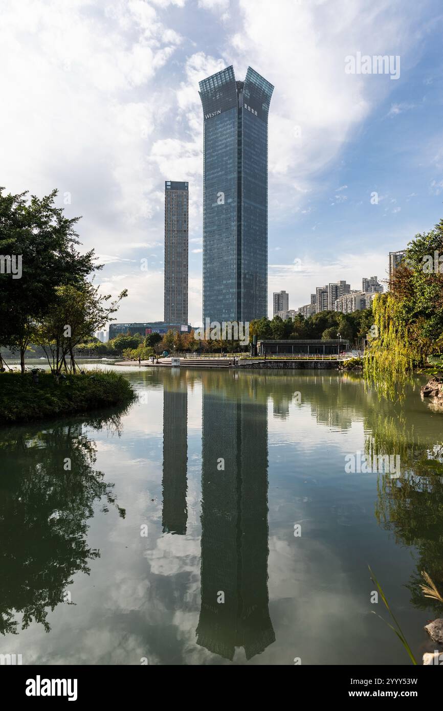 A view of urban high-rise buildings in Wenzhou, Zhejiang province ...