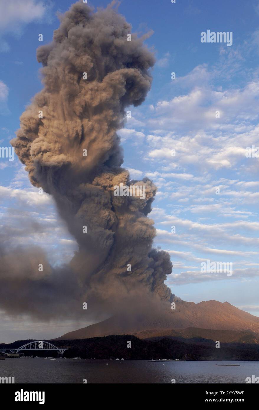 An explosive eruption of Sakurajima is observed from Taremizu City ...