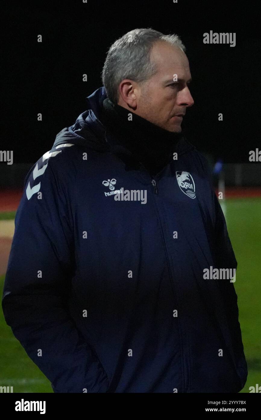 Challans, France. 22nd Dec, 2024. Coach David Carré of Quevilly-Rouen ...