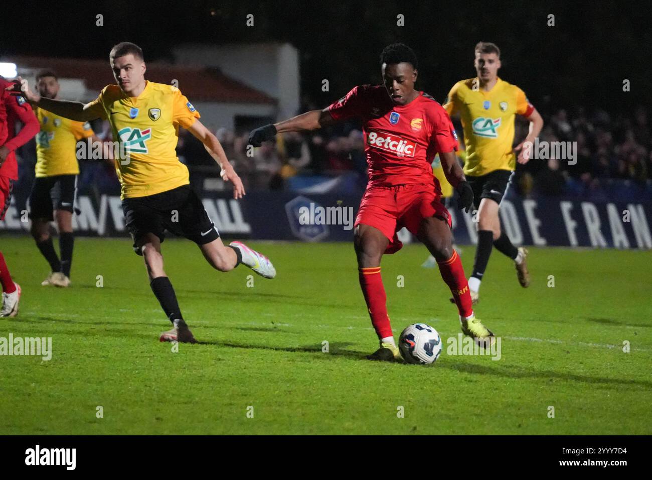 Isaac Tshipamba of Quevilly-Rouen Métropole and Mattéo Corduan of U.S ...
