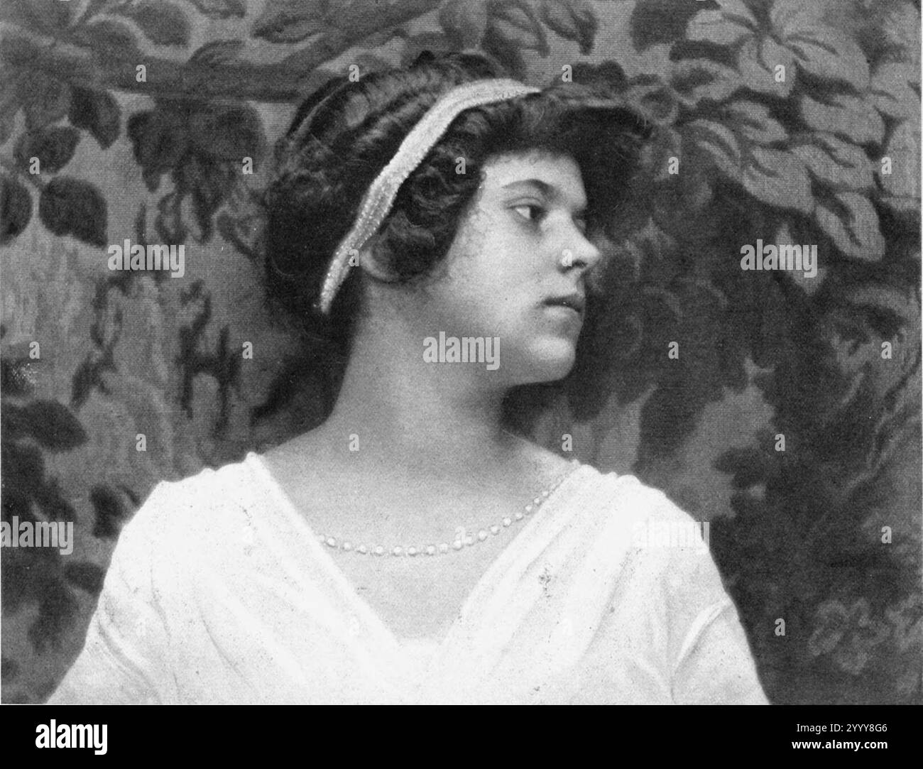 Eleanor Townsend Darlington, daughter of the Bishop of Pennsylvania ...