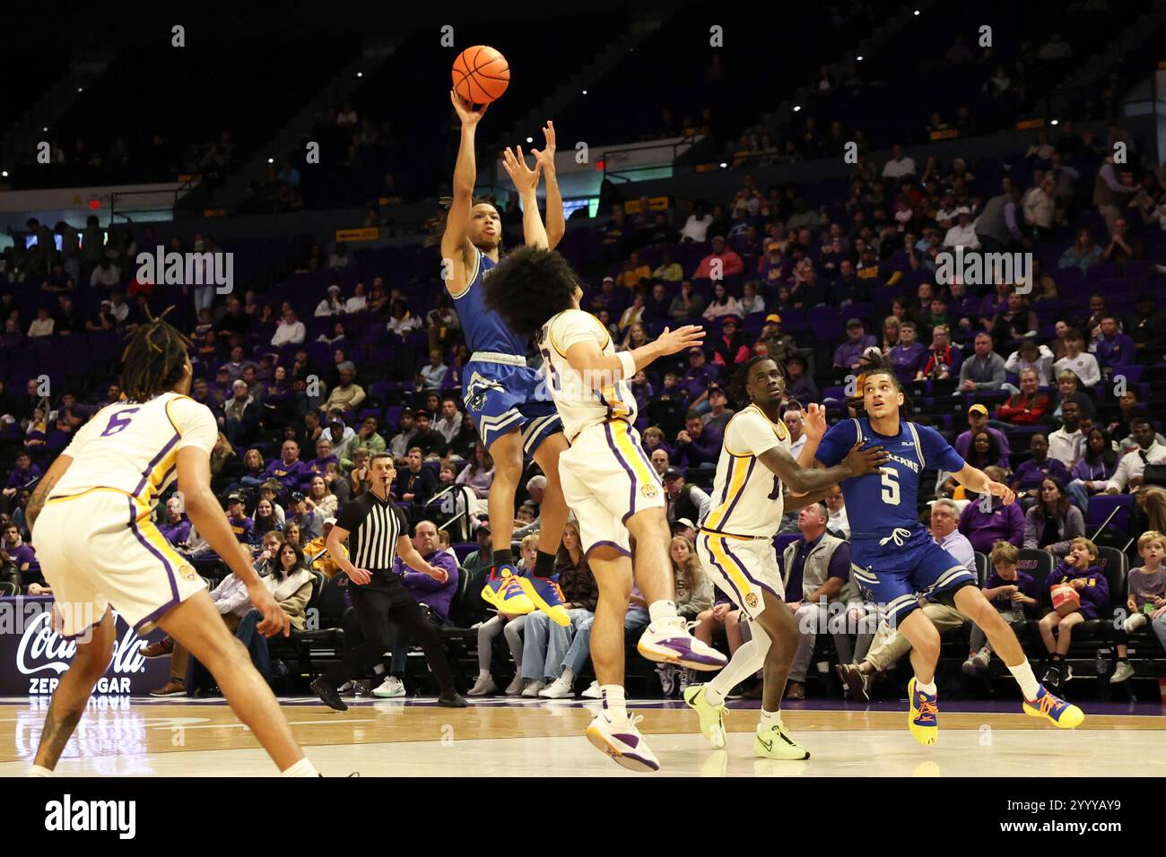 Baton Rouge, United States. 22nd Dec, 2024. New Orleans Privateers ...