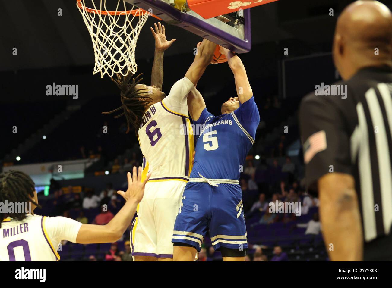 Baton Rouge, United States. 22nd Dec, 2024. LSU Tigers forward Robert ...