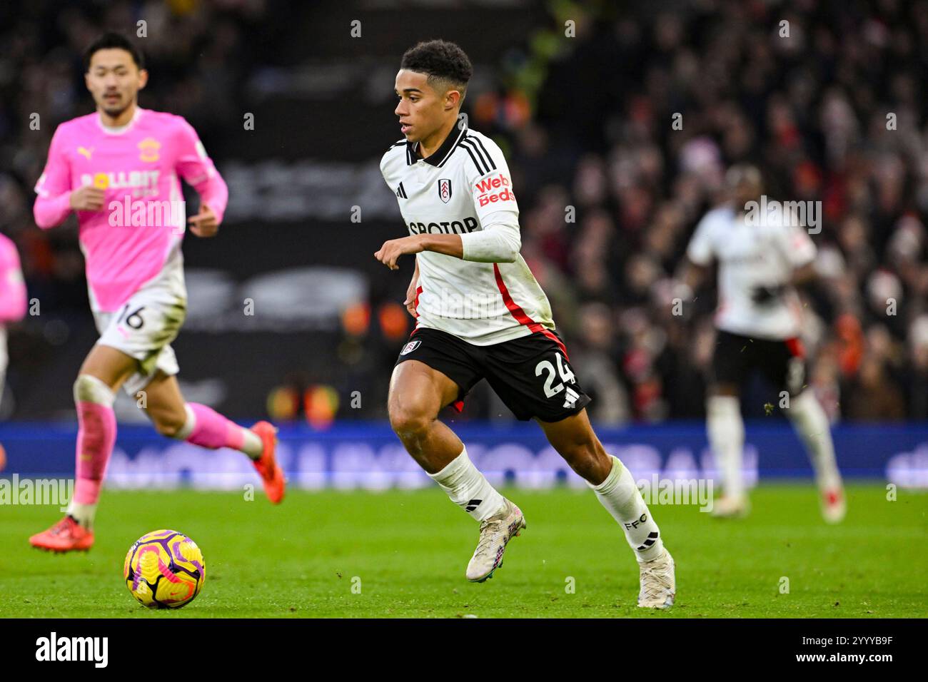 London, UK. 22nd Dec, 2024. LONDON, ENGLAND - DECEMBER 22: Josh King of ...