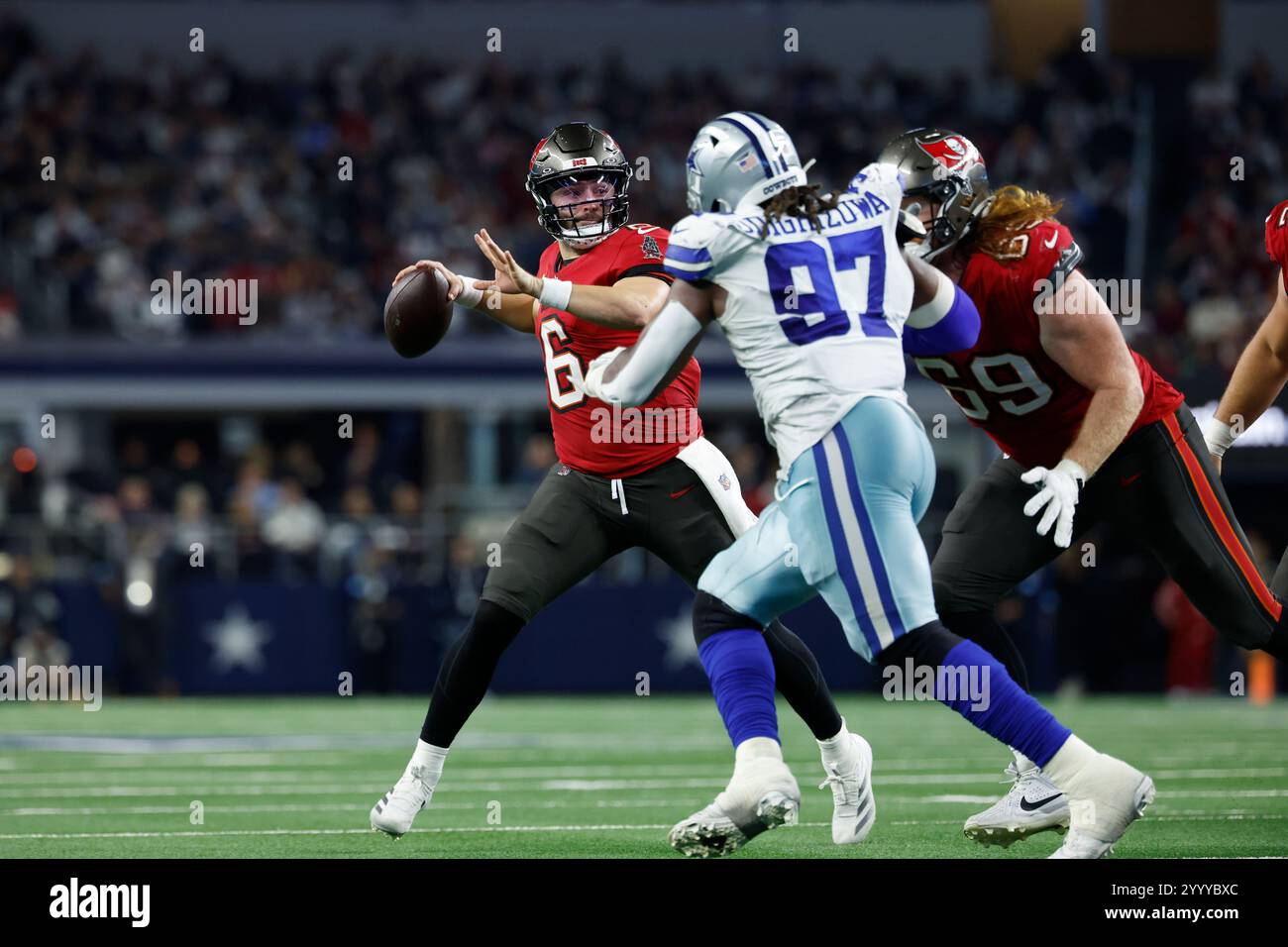 Tampa Bay Buccaneers quarterback Baker Mayfield (6) looks to pass ...