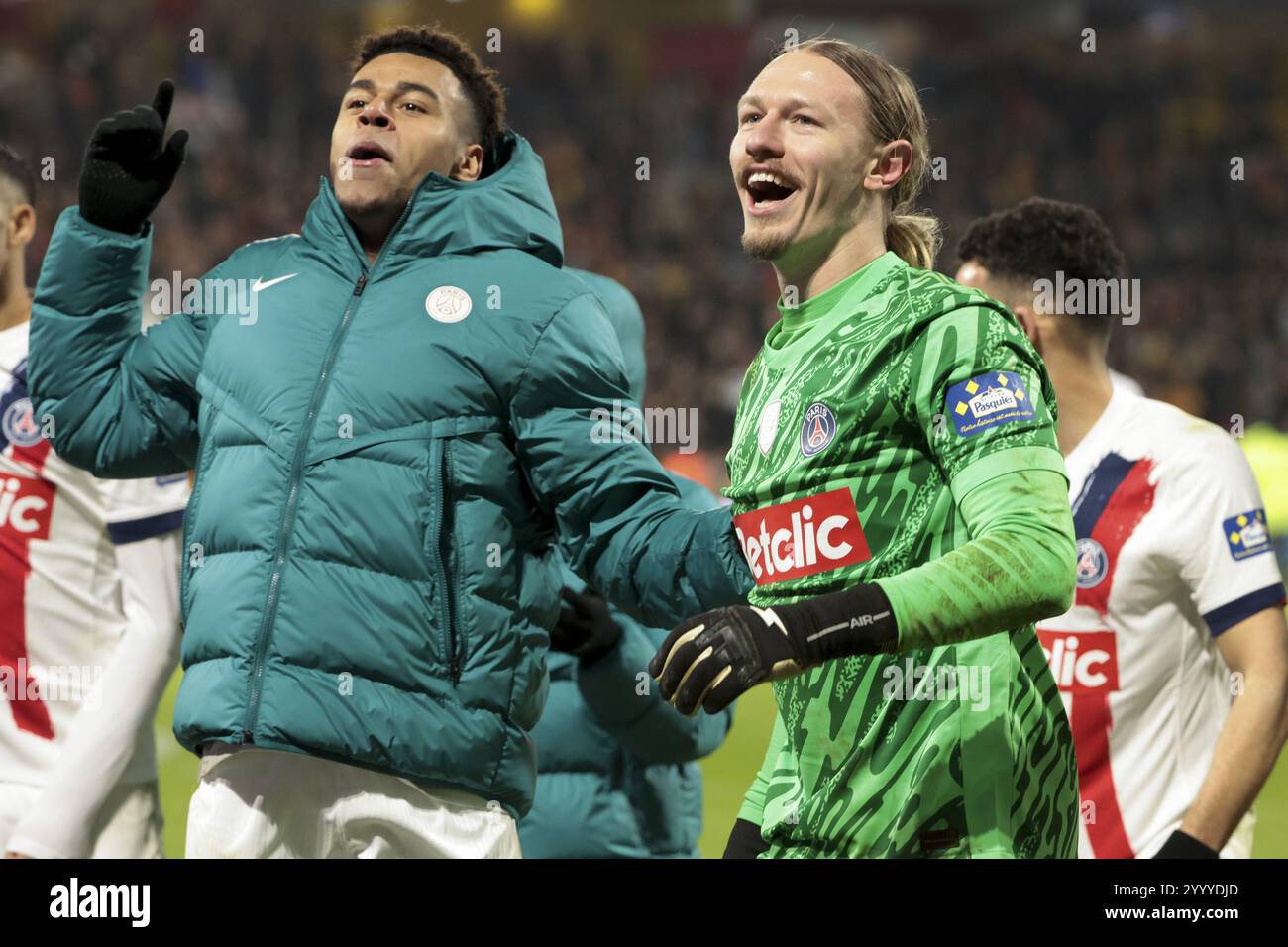 Desire Doue, PSG goalkeeper Matvey Safonov celebrate the victory ...