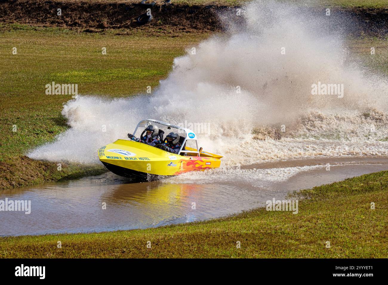 Round 1 qualifying of the "2022 Australian V8 Superboat Championship ...