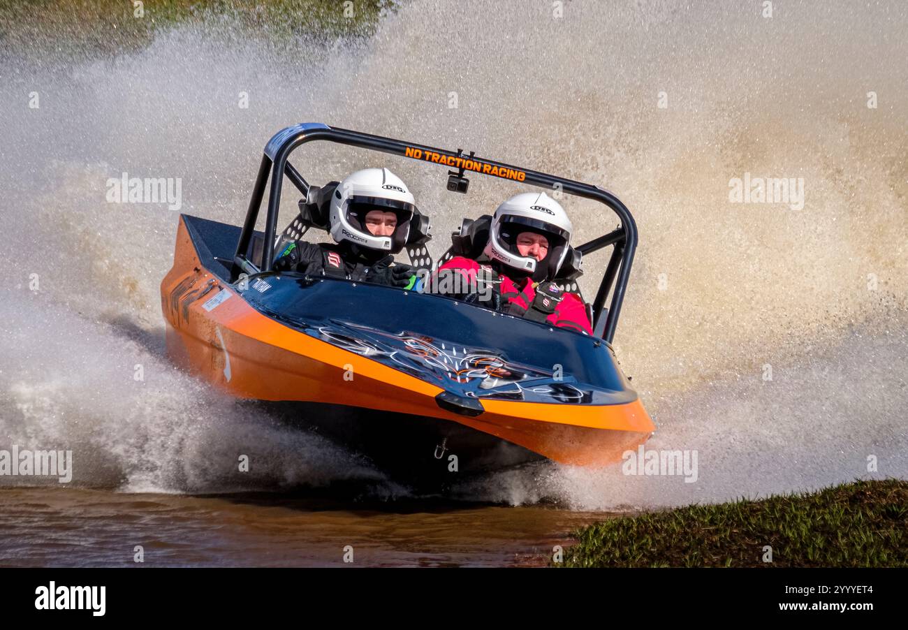 Round 1 qualifying of the "2022 Australian V8 Superboat Championship ...