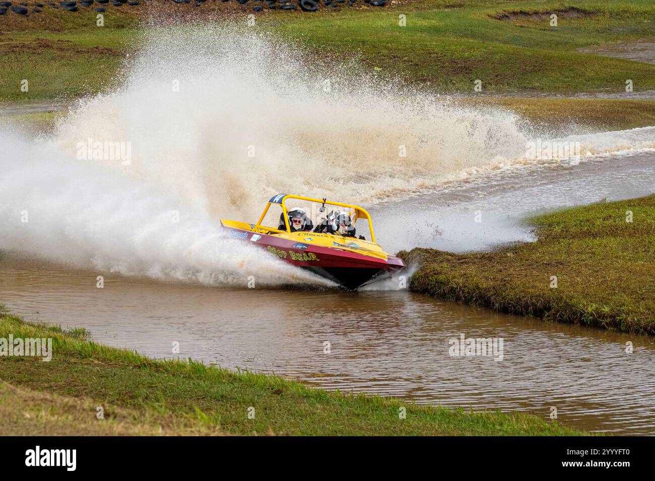 Round 1 qualifying of the "2022 Australian V8 Superboat Championship ...