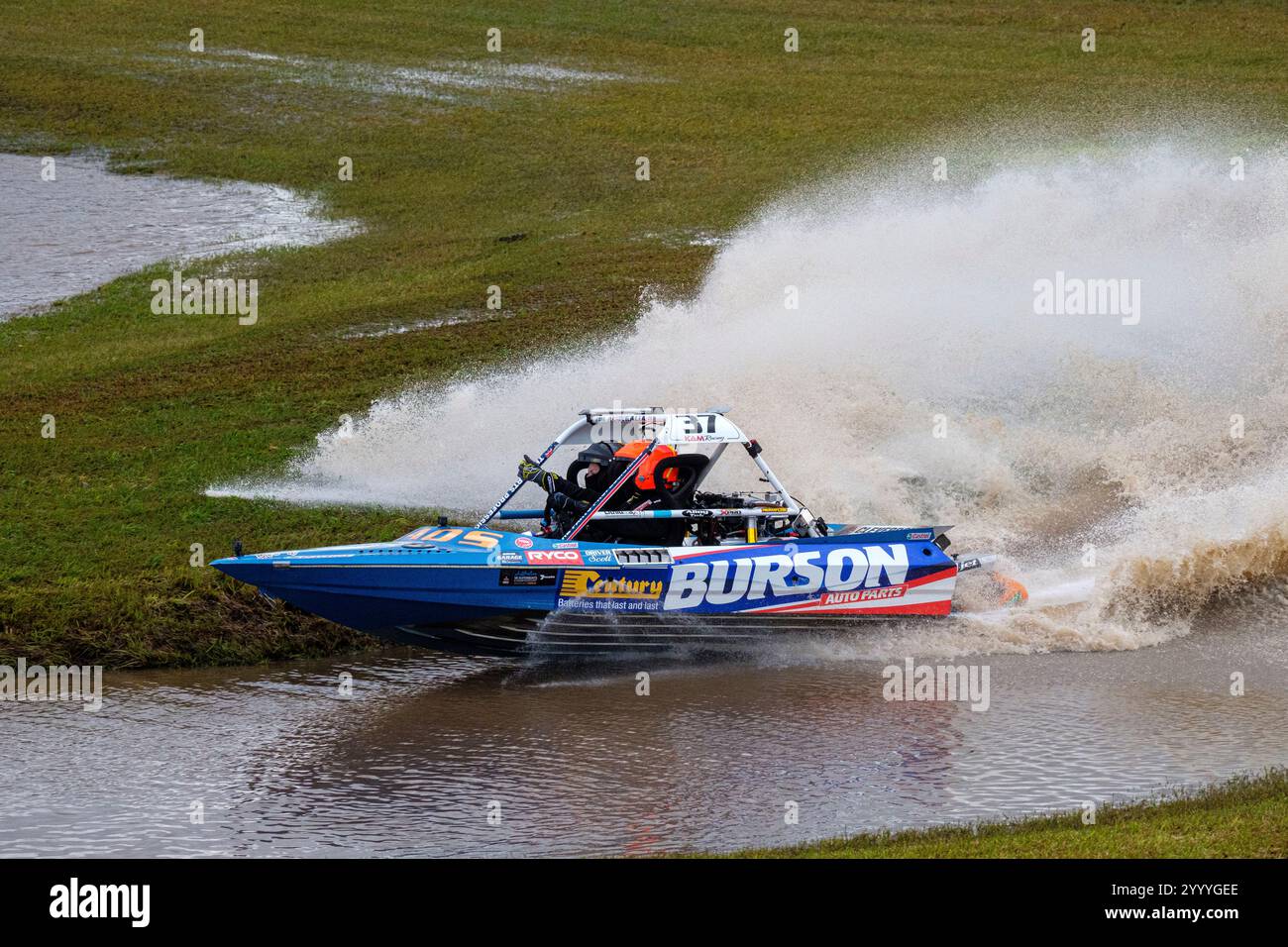 Round 1 qualifying of the "2022 Australian V8 Superboat Championship ...