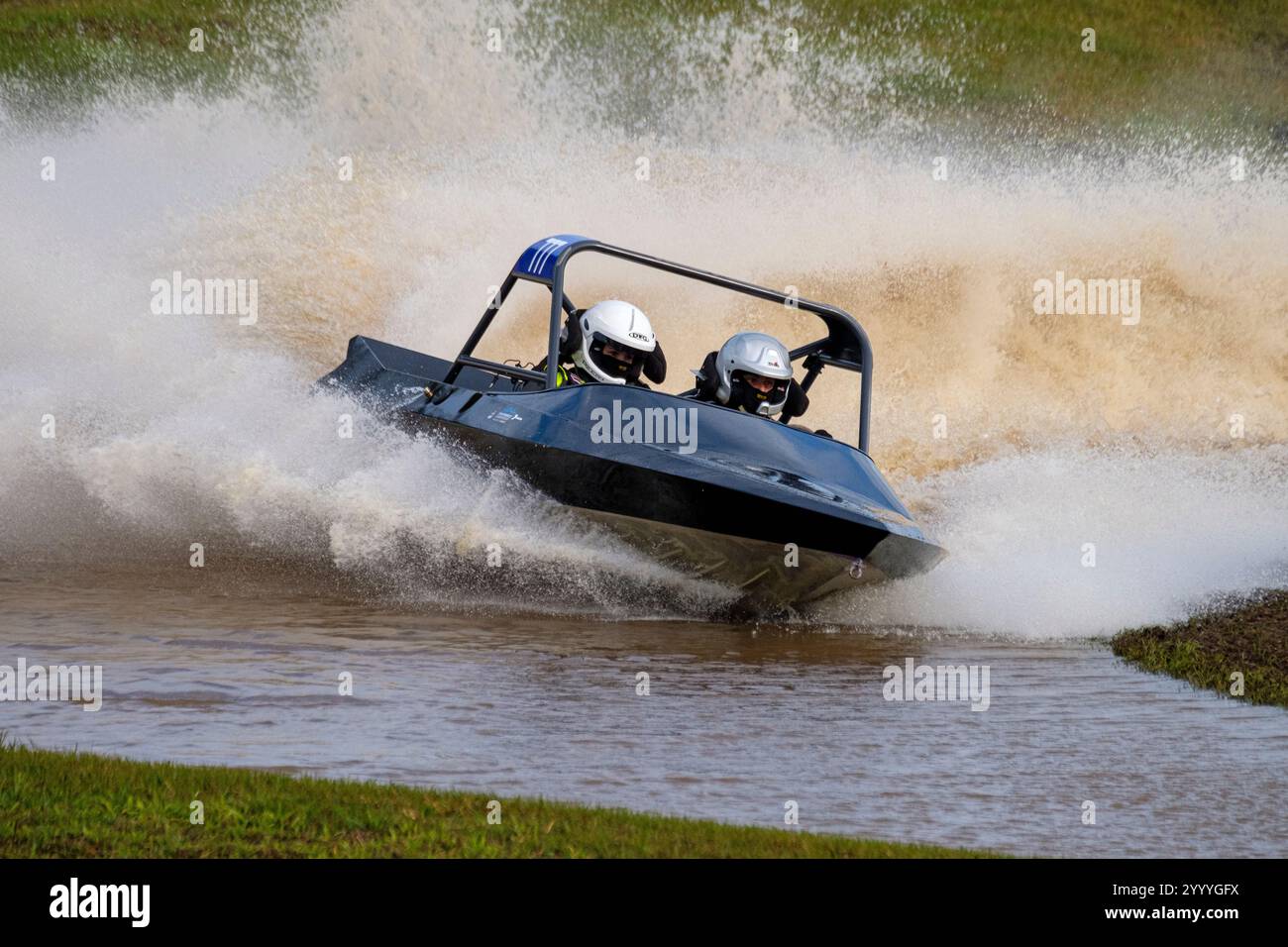 Round 1 qualifying of the "2022 Australian V8 Superboat Championship ...
