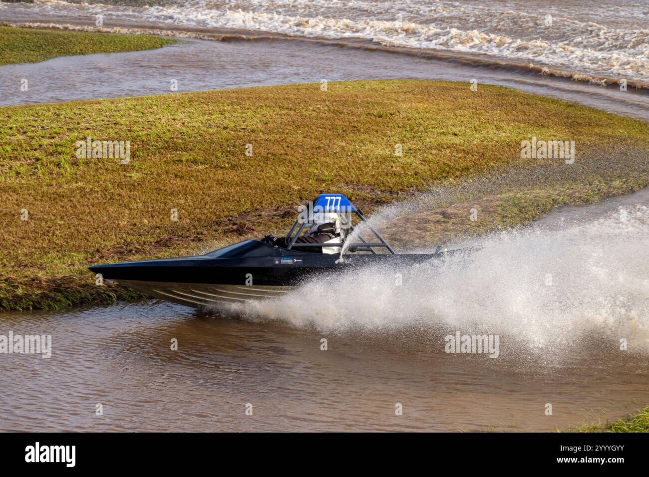 Round 1 qualifying of the "2022 Australian V8 Superboat Championship ...