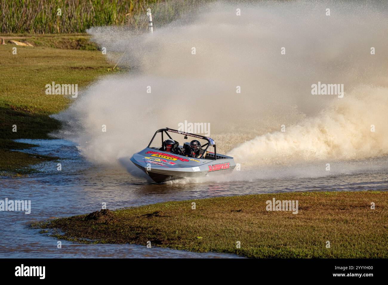 Round 1 qualifying of the "2022 Australian V8 Superboat Championship ...