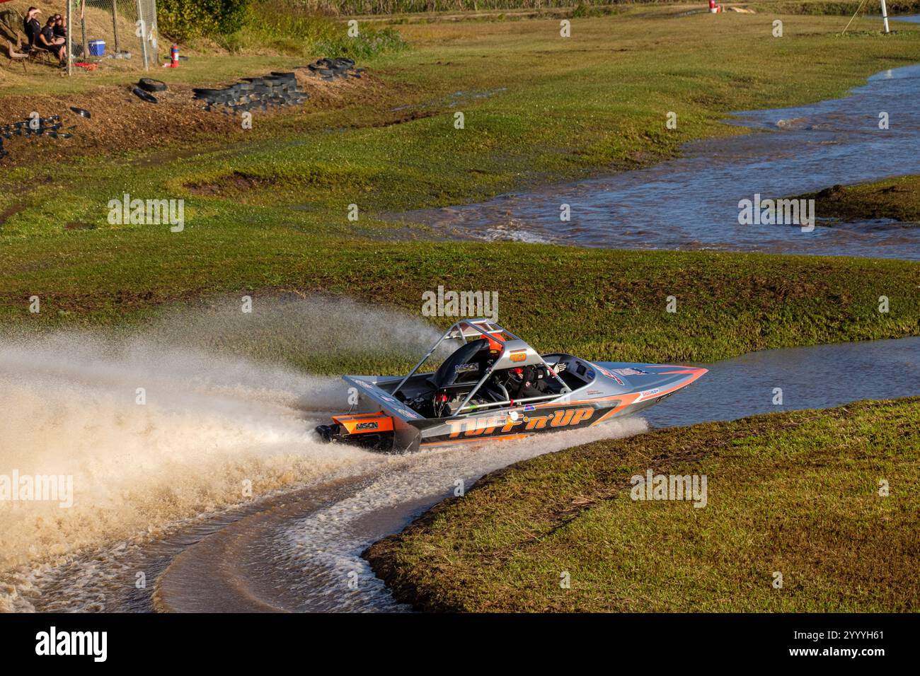 Round 1 qualifying of the "2022 Australian V8 Superboat Championship ...