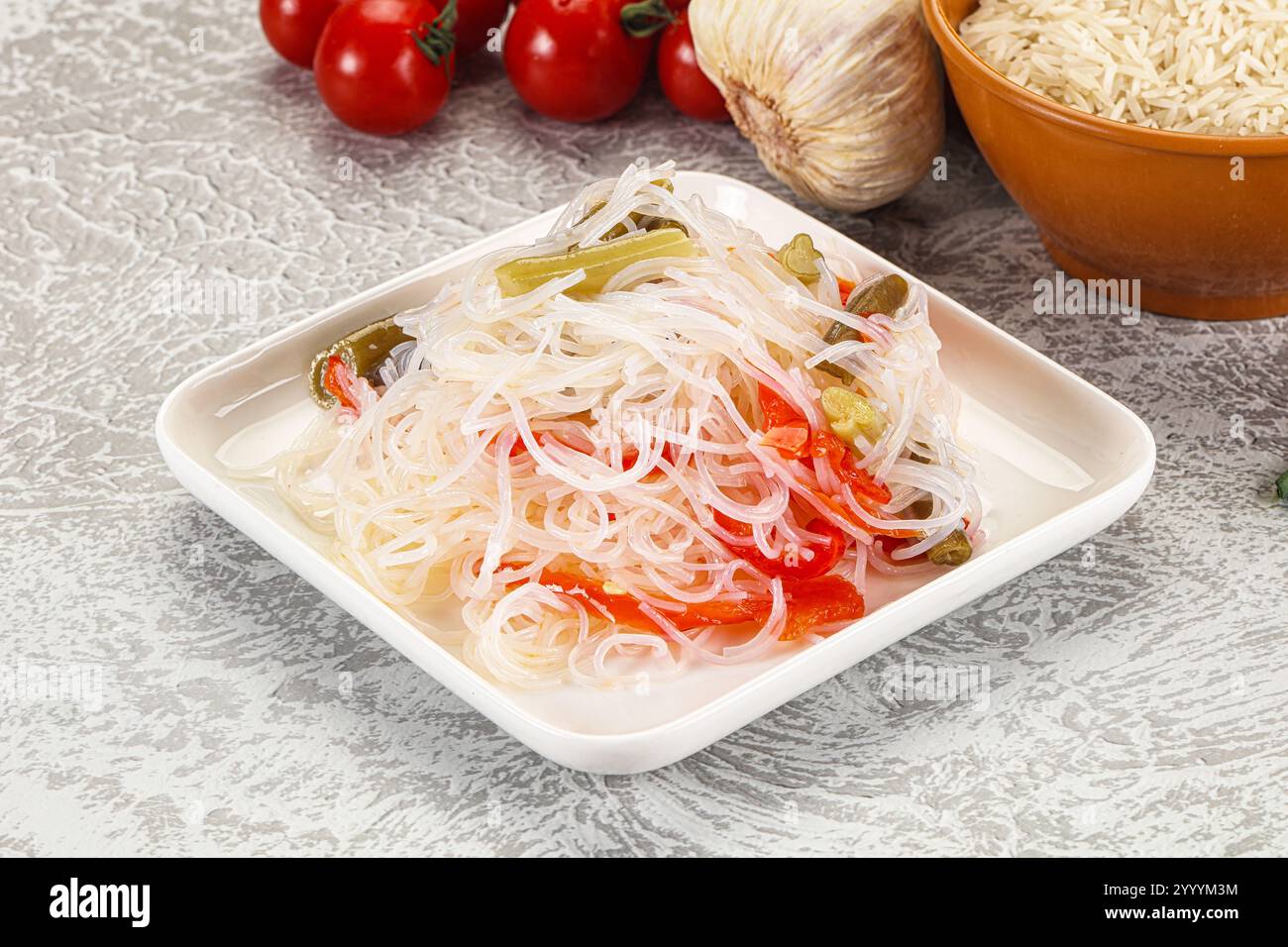 Asian cuisine - glass rice noodle with vegetables Stock Photo - Alamy