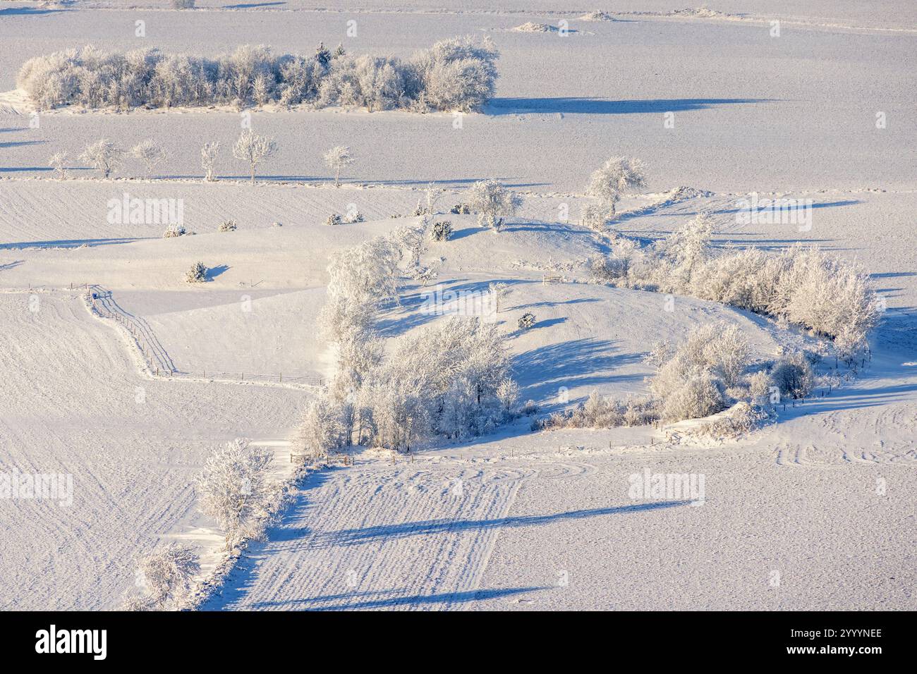 Fields overlook hi-res stock photography and images - Alamy