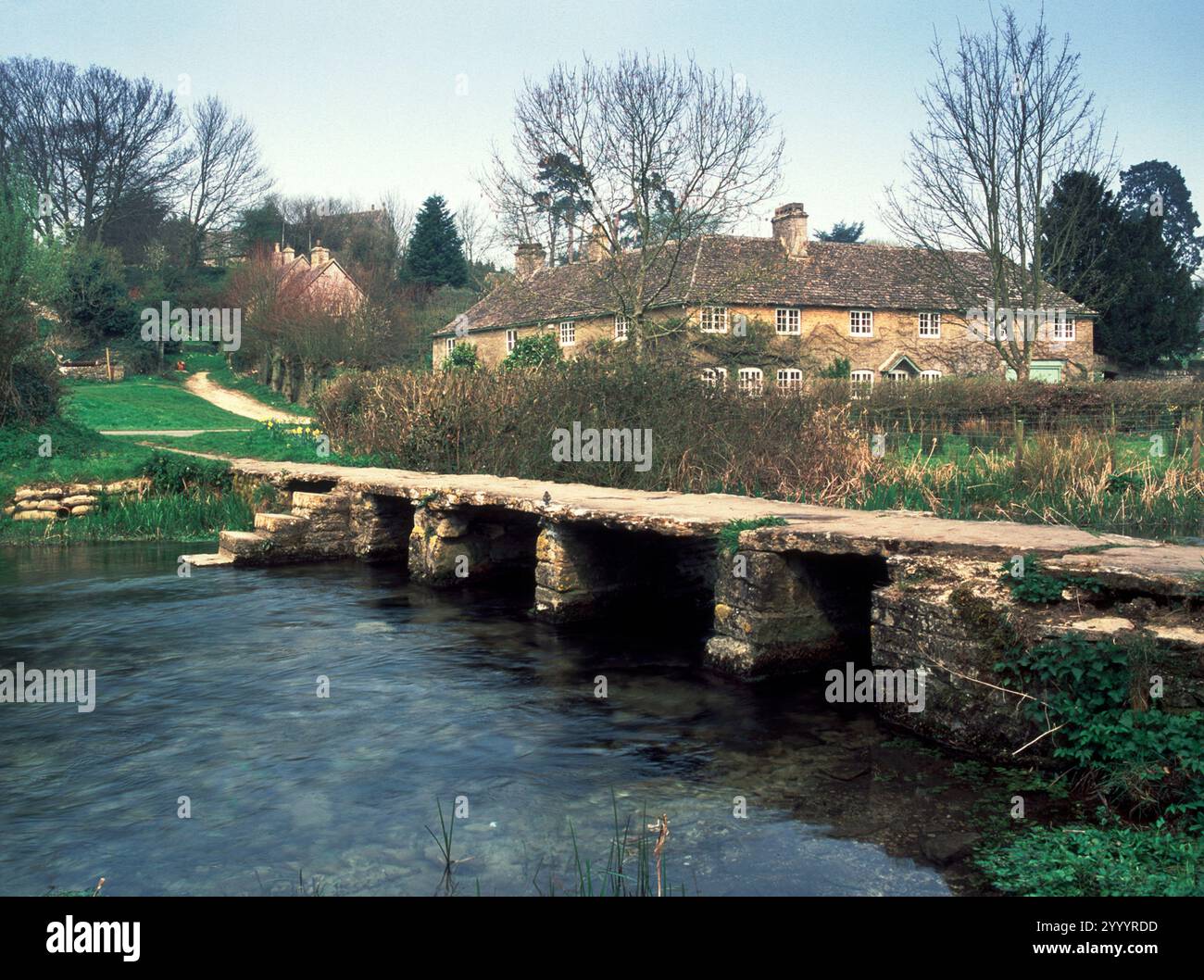 April 2002: England, Cotswolds, Gloucestershire, Eastleach, River Leach ...