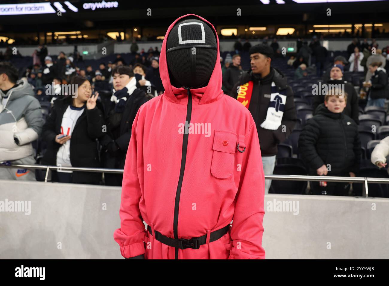 London, UK. 22nd Dec, 2024. Squid game contestants during the Premier ...