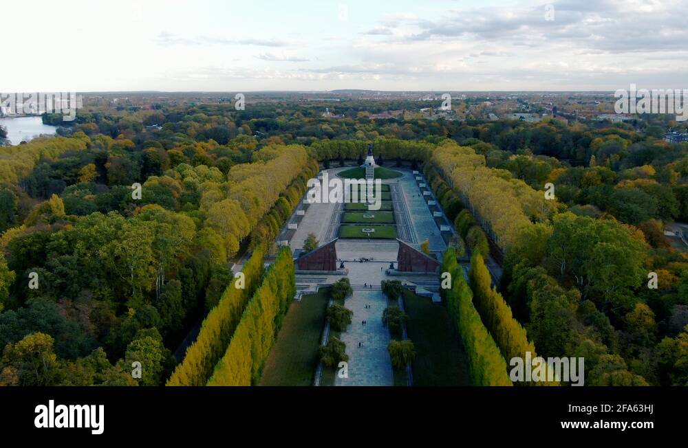 Soldier park Stock Videos & Footage - HD and 4K Video Clips - Alamy