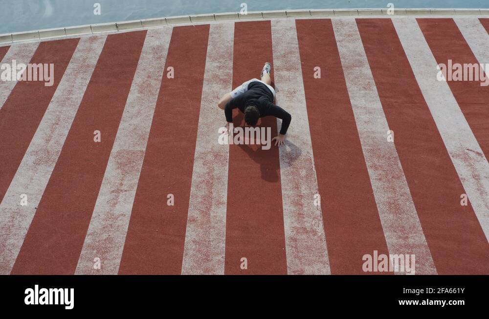 Spiderman pushup Stock Videos & Footage - HD and 4K Video Clips - Alamy