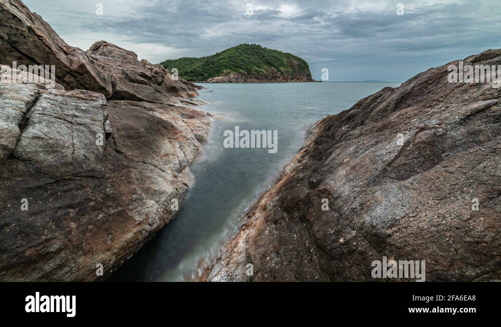 Smooth sea wave Stock Videos & Footage - HD and 4K Video Clips - Alamy