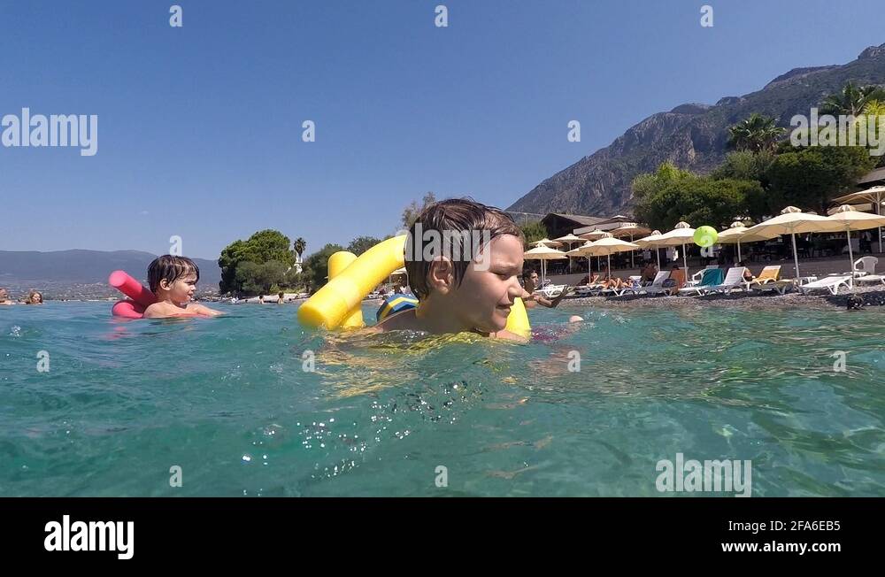 Swim kids Stock Videos & Footage - HD and 4K Video Clips - Alamy