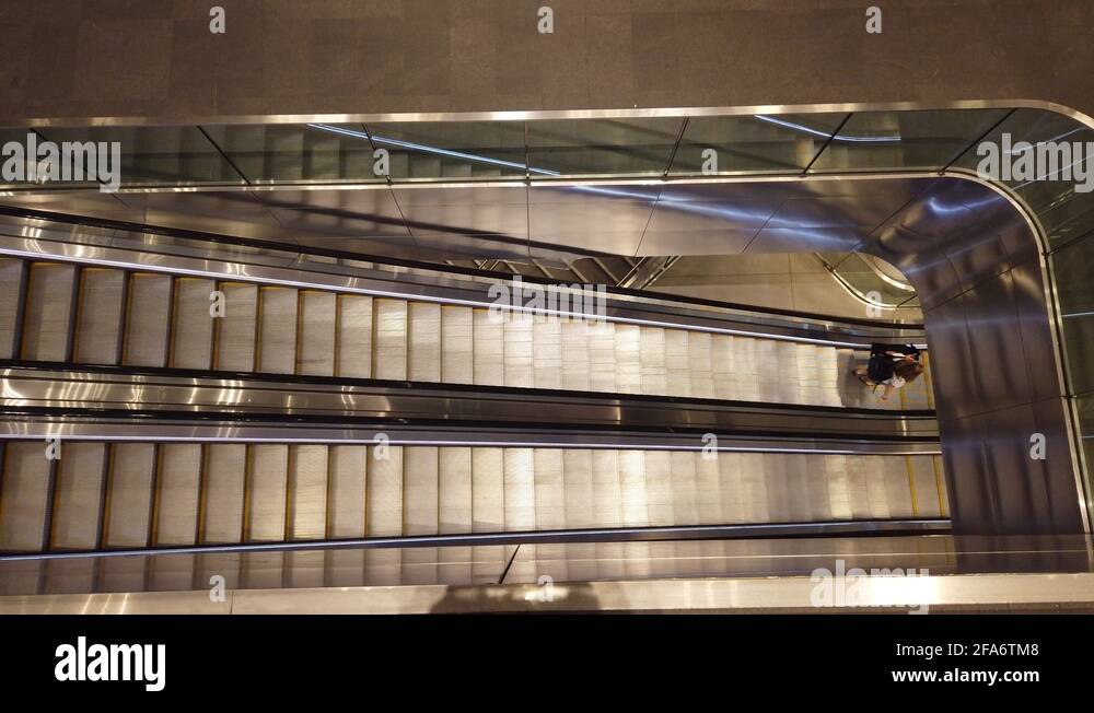 Town centre escalator Stock Videos & Footage - HD and 4K Video Clips ...
