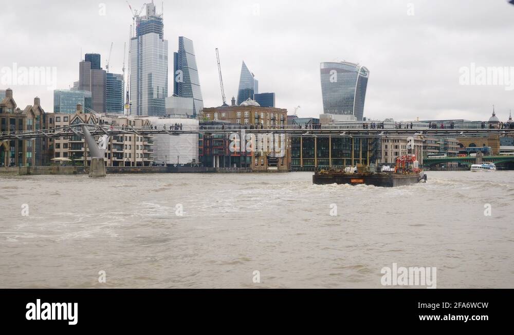 Iconic thames Stock Videos & Footage - HD and 4K Video Clips - Alamy