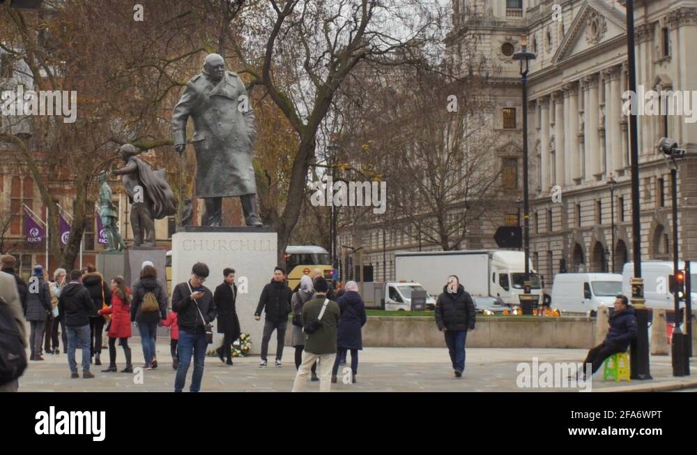 Famous british statues Stock Videos & Footage - HD and 4K Video Clips ...
